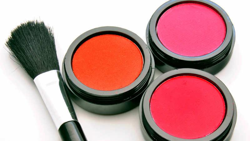 Consejos para para elegir el rubor adecuado según tu tono de piel - Unicas