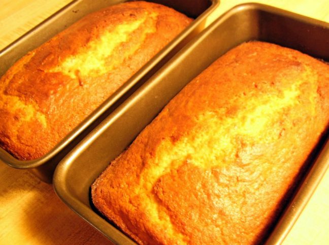 ¿Cómo hacer keke vegano de plátano para acompañar nuestros almuerzos ...