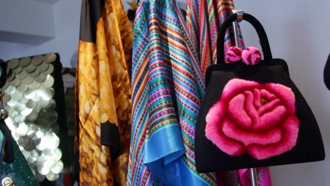Meche Correa: Los colores de la moda peruana - Unicas